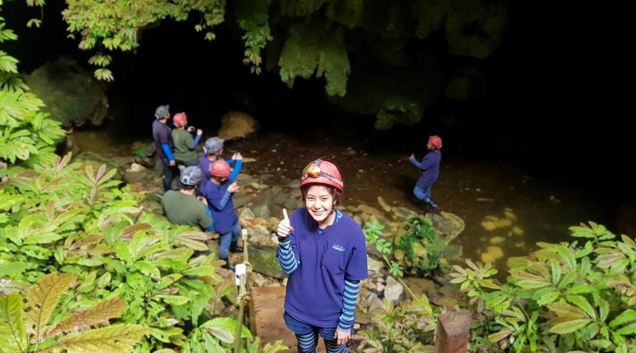 Off the Beaten Track Glow Worm Guided Eco Tour in Waitomo - Klook ...