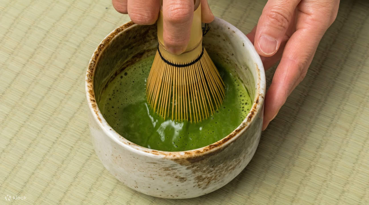 Tea Ceremony Experience at the Hilton Fukuoka Sea Hawk Hotel - Klook ...