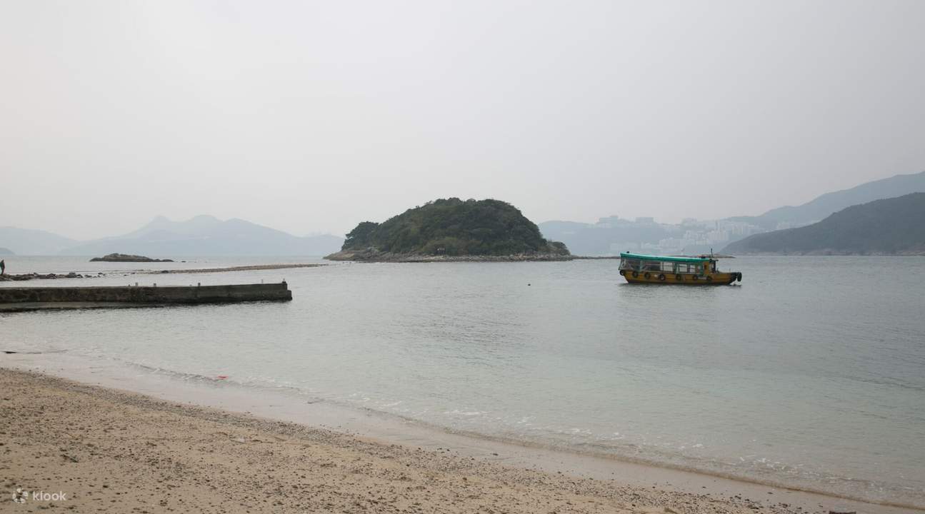Sai Kung Volcanic Rock Region and Rock Academy Tour in Hong Kong ...
