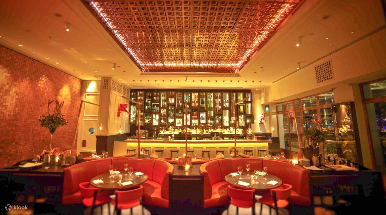 Discounted Cocktails at The Pelican in One Fullerton - Klook United States