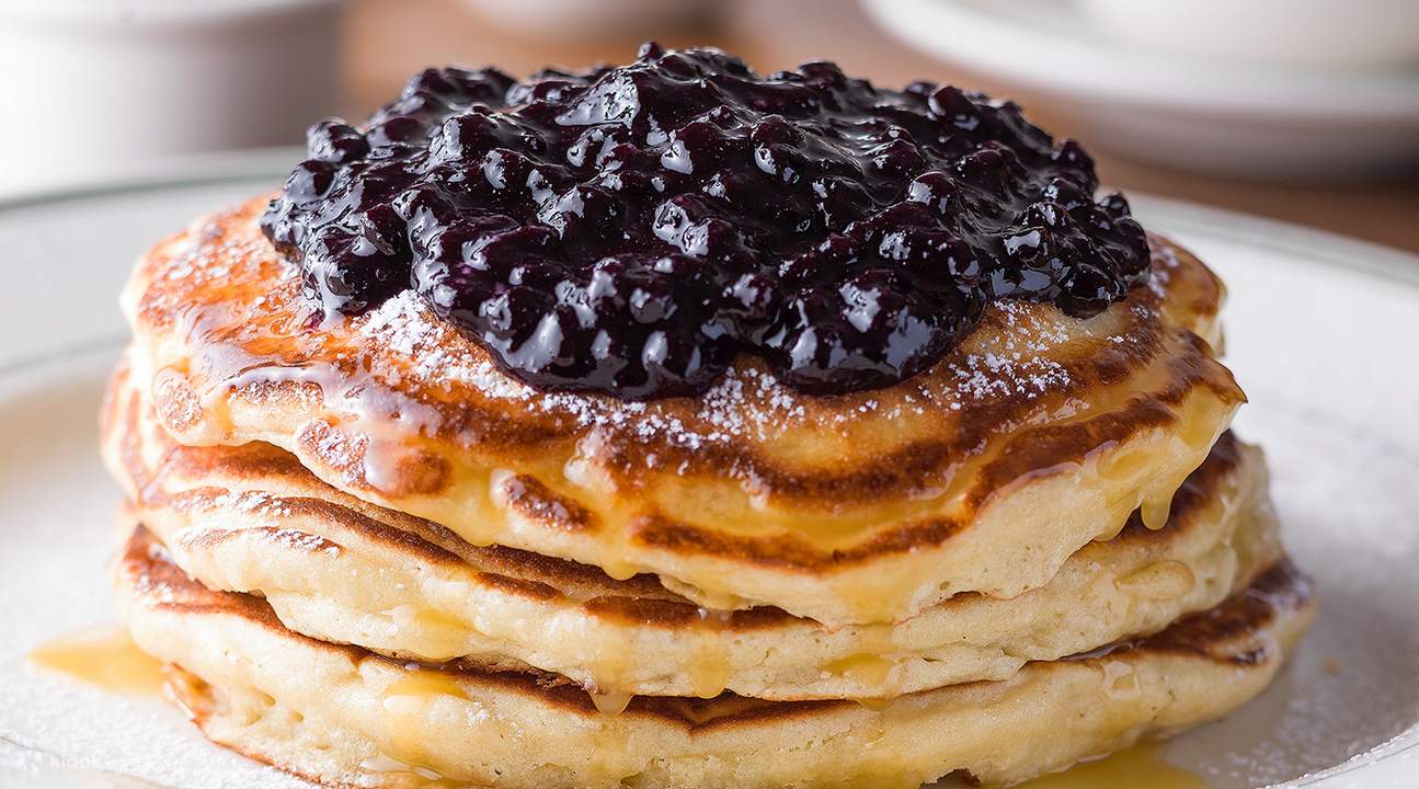 Clinton Street Baking Company in Siam Paragon, Bangkok, Thailand - Klook