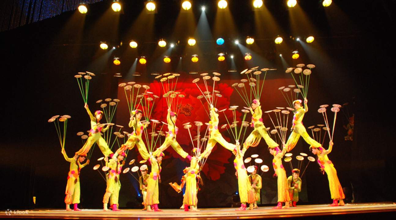 Beijing Night Tour with Acrobatic Show - Klook India