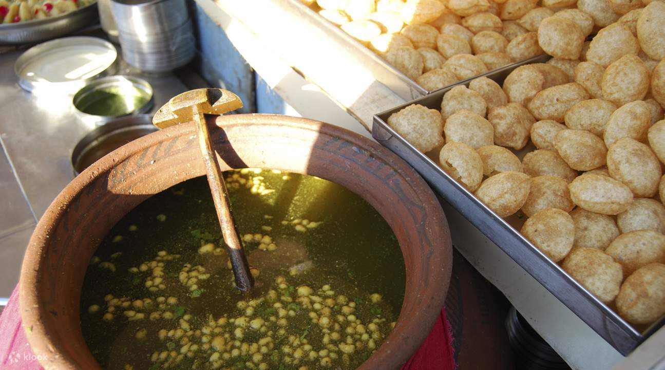 Mumbai Local Foods & Spice Bazaar Day Tour - Klook
