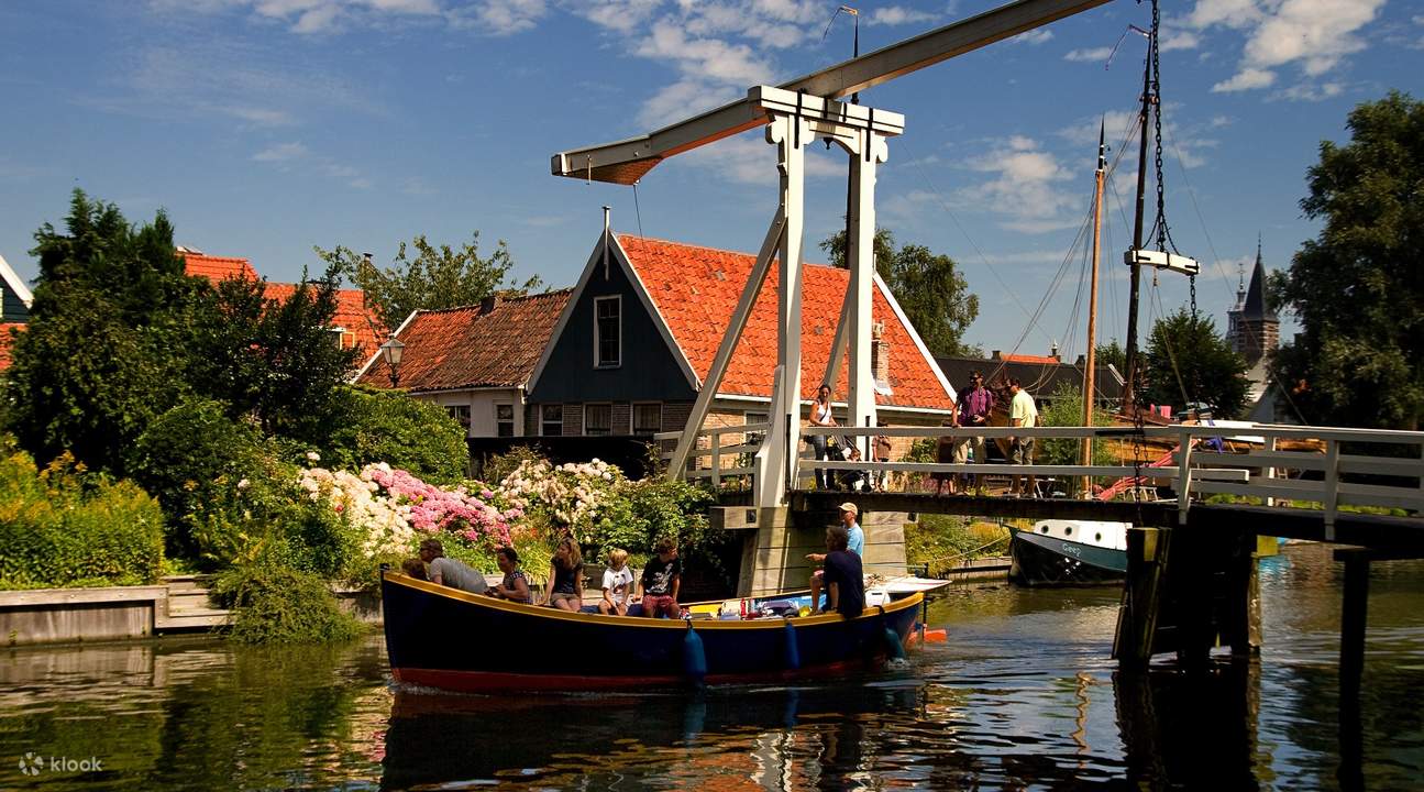 Volendam, Edam & Zaanse Schans Windmill Village Day Tour from Amsterdam ...