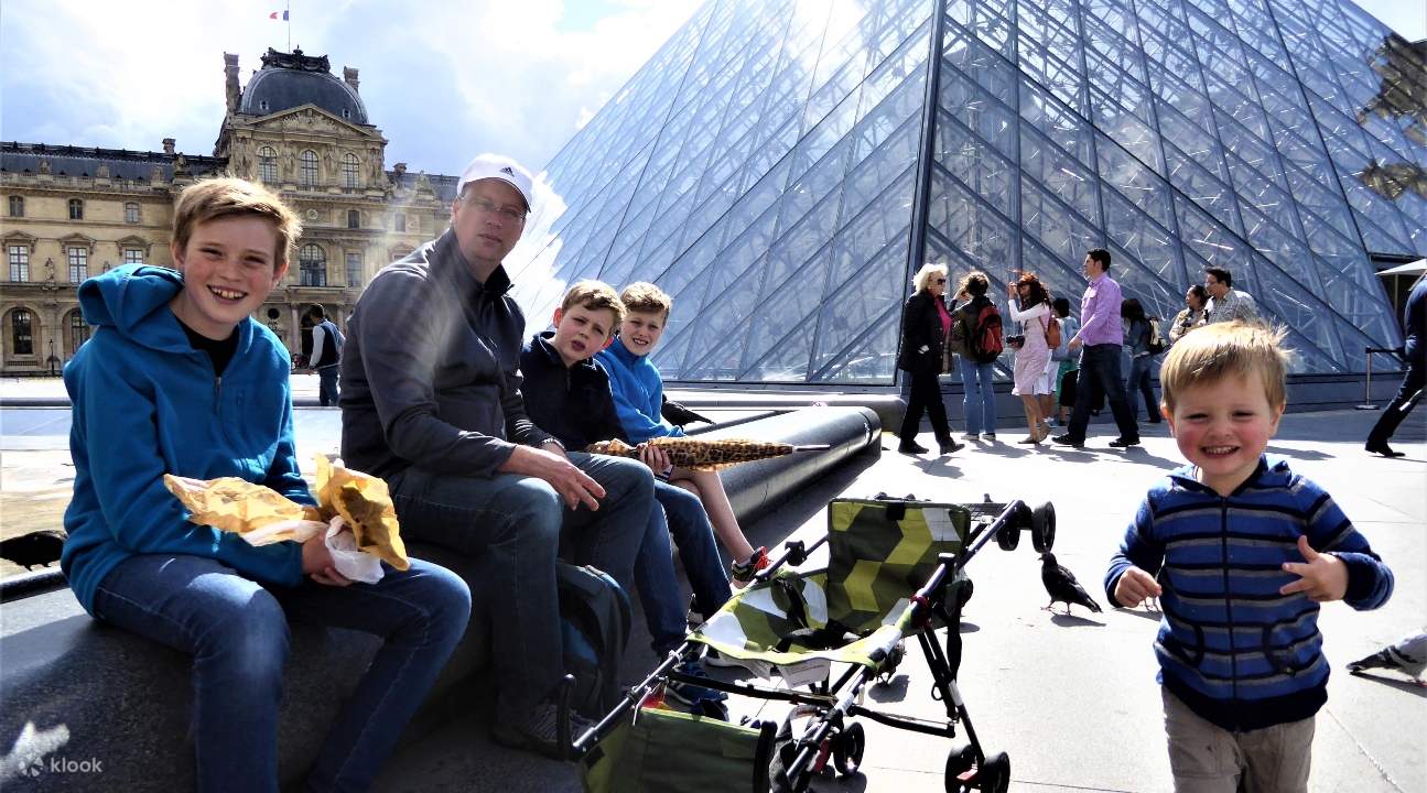 Louvre Guided Family Tour in Paris, France - Klook India