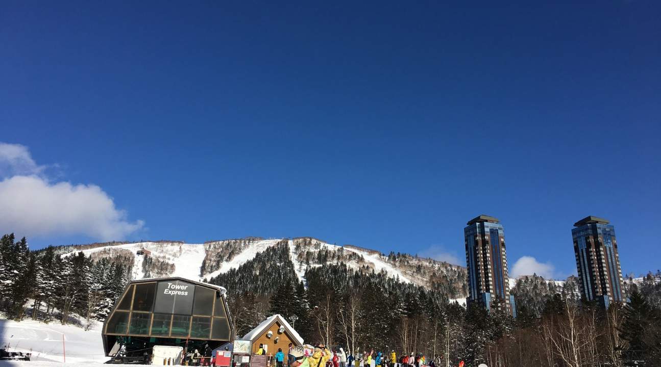 Shared Round-trip Bus Transfer between Sapporo and Tomamu Ski Resort ...