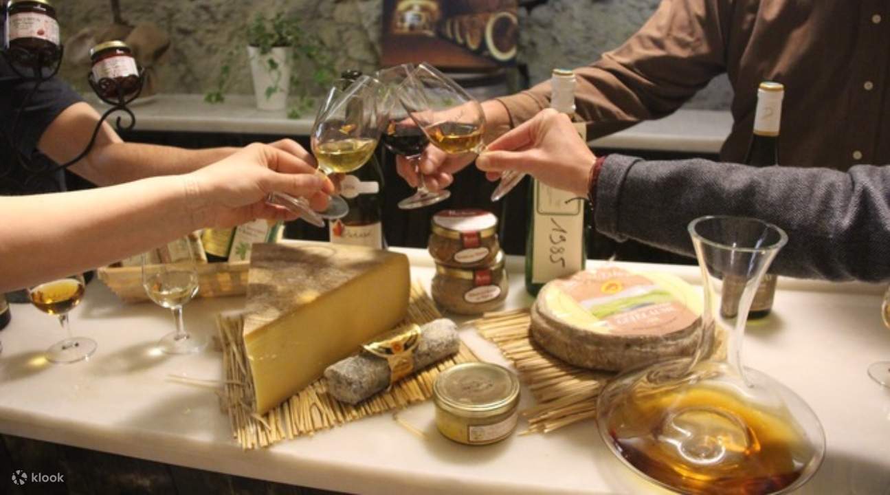 Loire Valley Reinassance Castles Tour with Wine Tastings - Klook