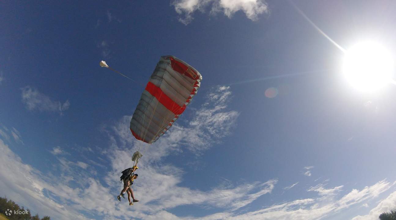 Oahu Skydiving (Pacific Skydiving Honolulu), Hawaii - Klook Estados Unidos