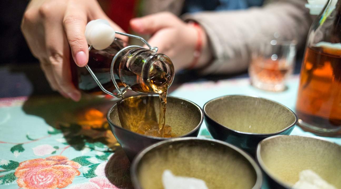 Market Tour with Tea and Hotpot Dinner in Chengdu, China - Klook Hong Kong