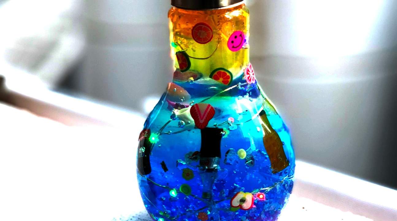 LED Light Bulb Decoration Workshop in Hong Kong - Klook United States