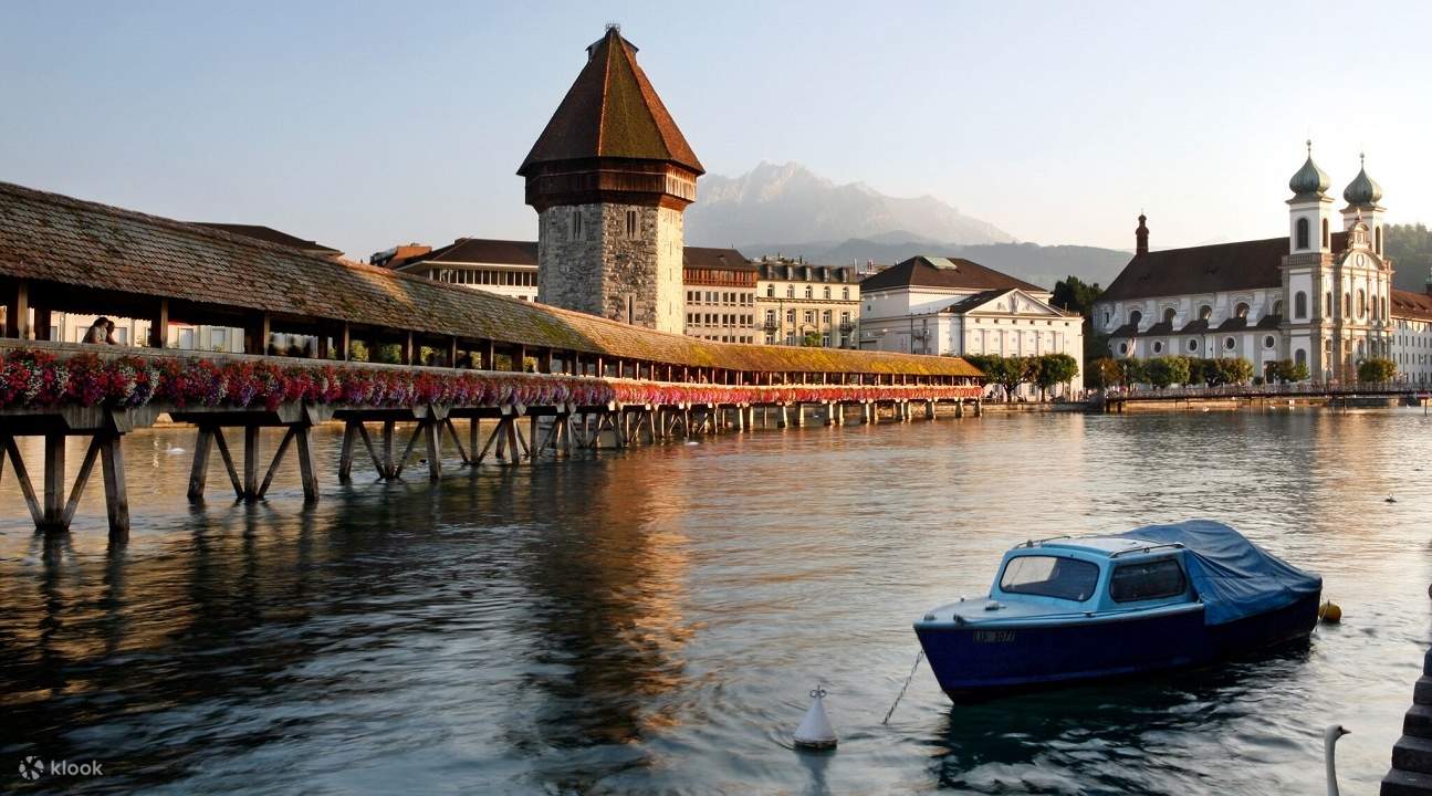 Tour della città di Lucerna e crociera in yacht da Zurigo, Svizzera ...
