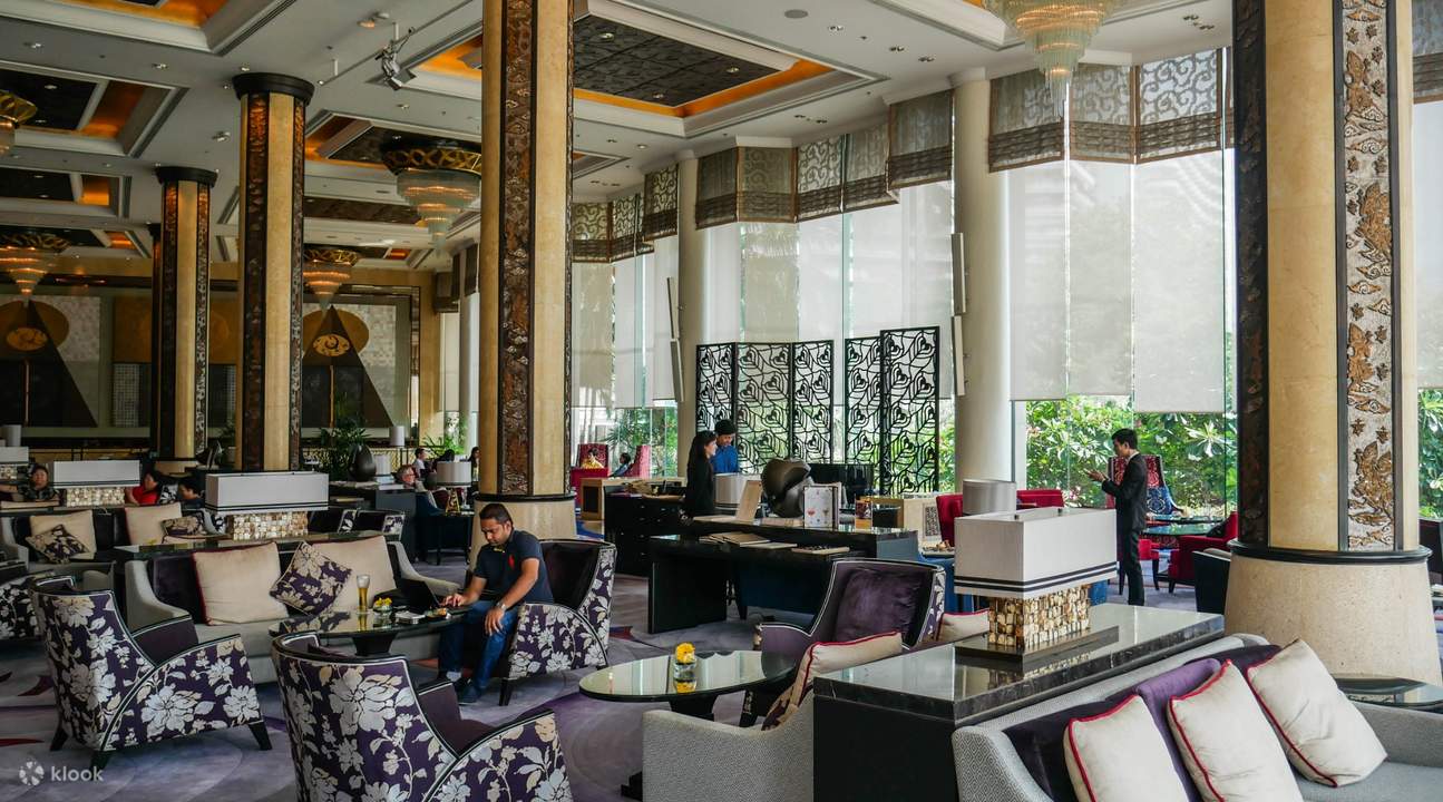 lobby-lounge-at-shangri-la-hotel-bangkok-klook
