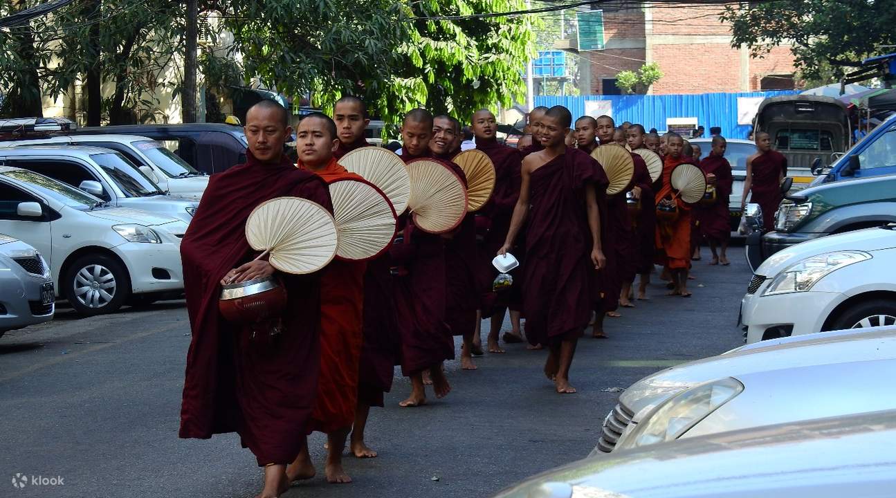 Mahagandayon Monastery Alms Giving Ceremony Experience from Mandalay ...