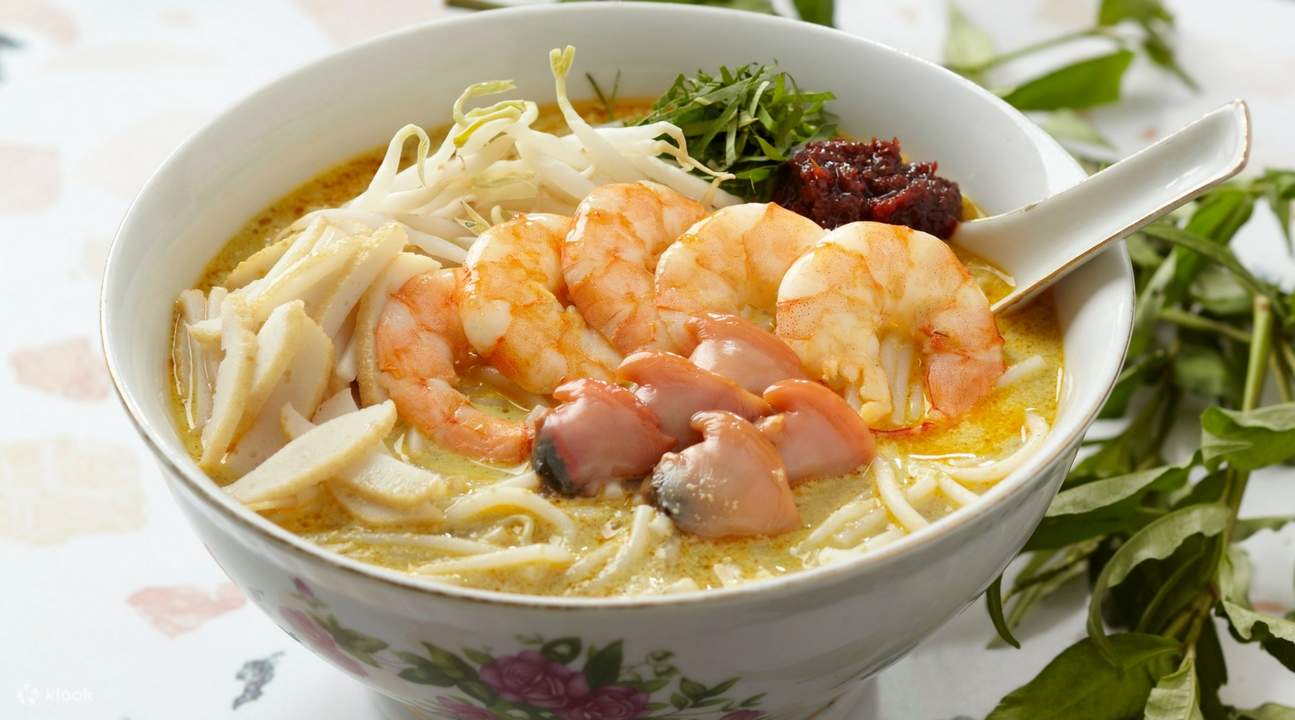 Food Republic Hawker Pass in Orchard, Singapore - Klook India