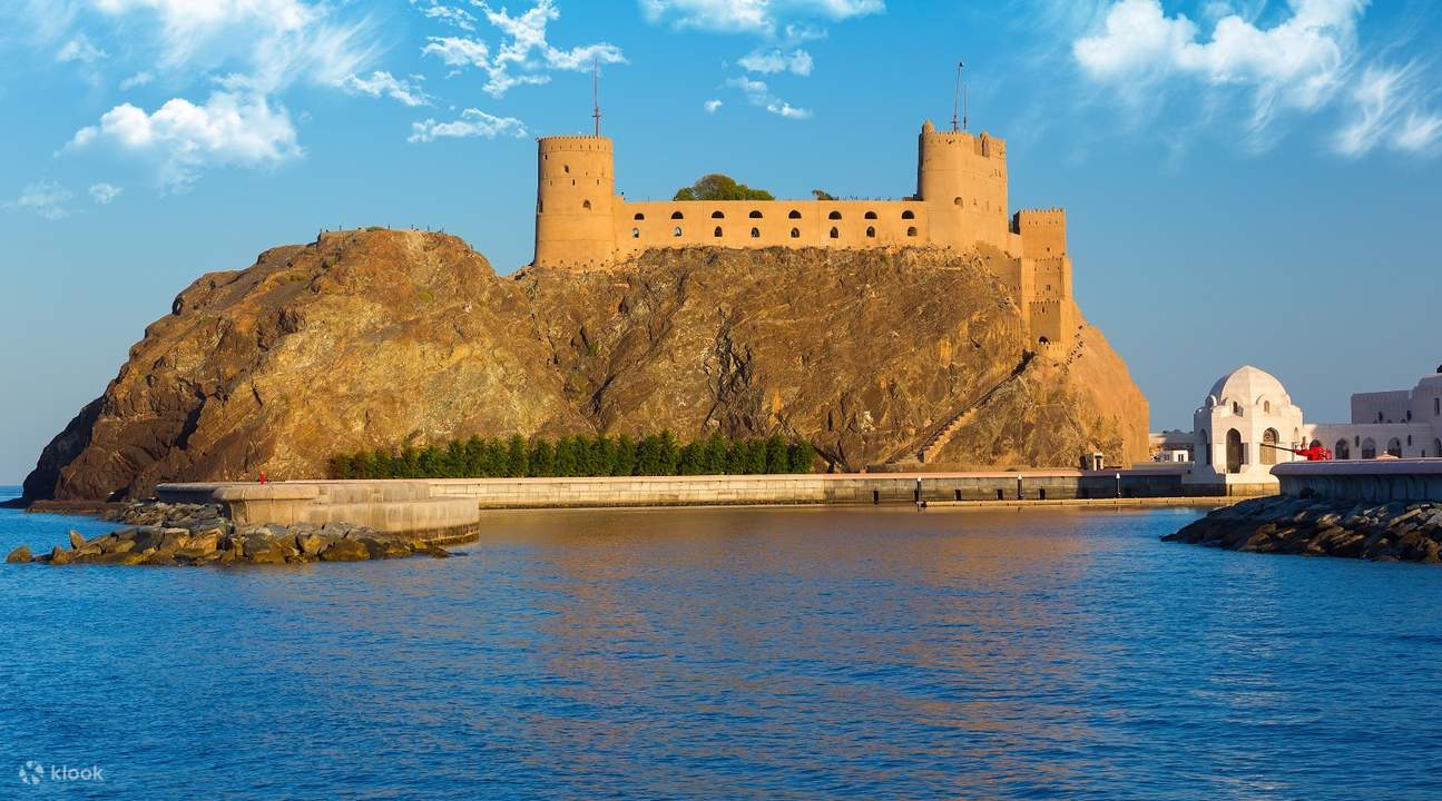 Sunset Dhow Cruise Experience with Hotel Pick Up from Muscat - Klook ...