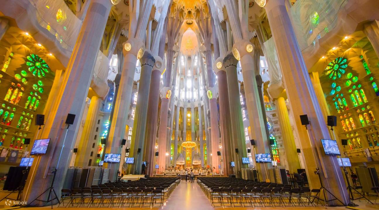 Lawatan Sehari ke Montserrat & Sagrada Familia, Barcelona - Klook Amerika Syarikat