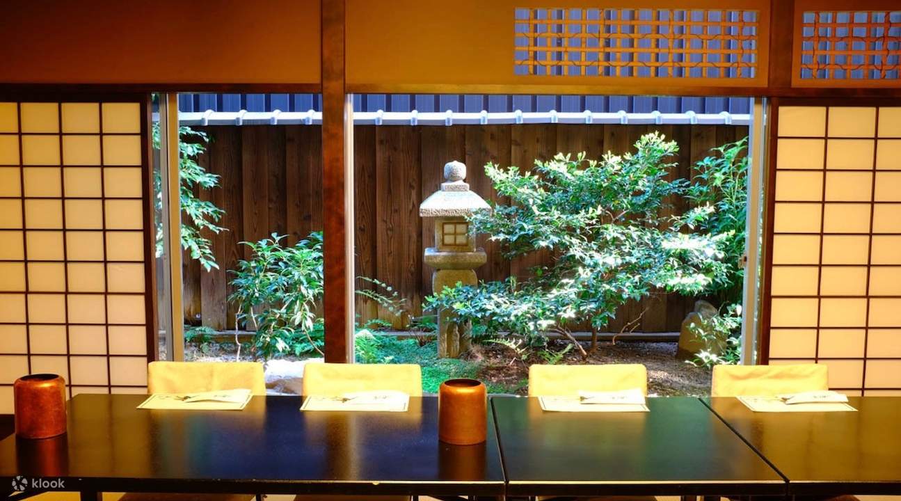 Kani-ya (かに家) Crab Specialty Courses in Gion-Shijo, Kyoto, Japan - Klook