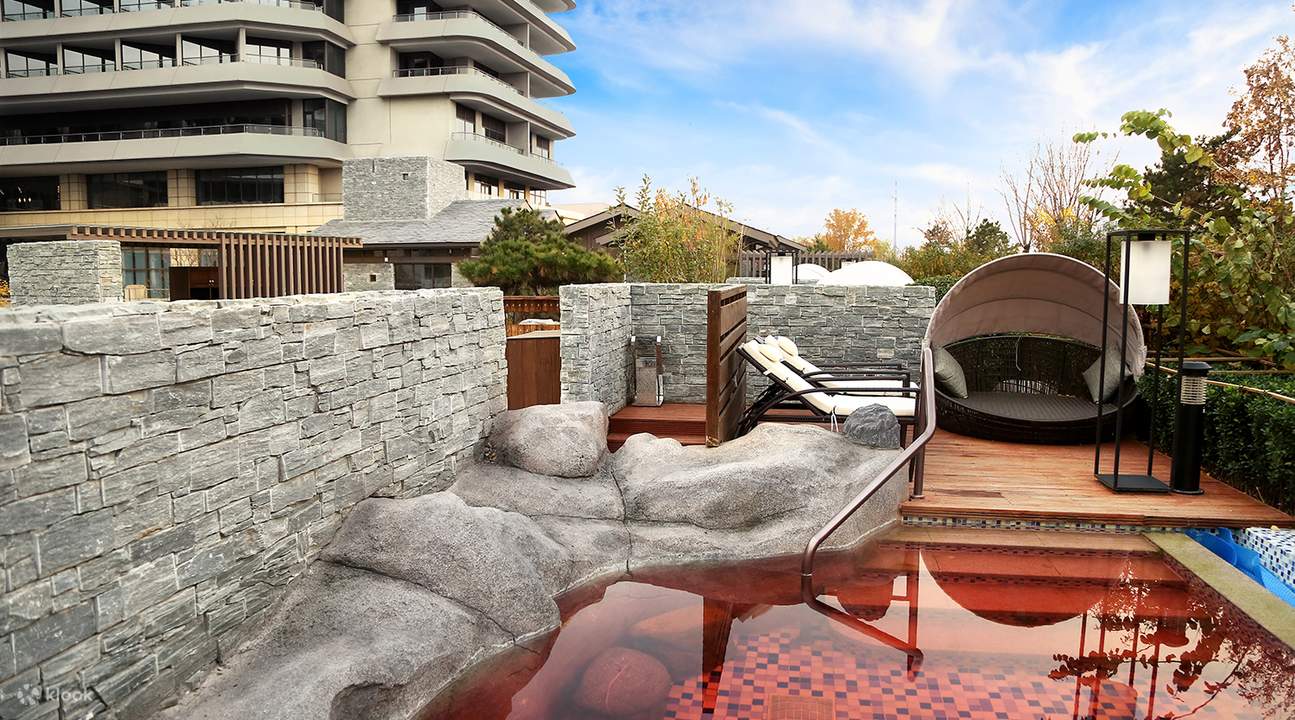 Leduo Port Marriott Tangle Palace Hot Spring Ticket in Beijing - Klook