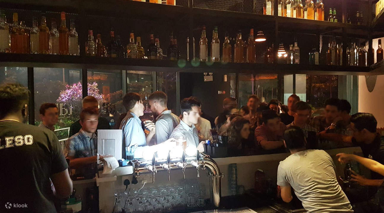 Idle Bar Liquor Buffet di Dhoby Ghaut dan Buona Vista, Singapura ...