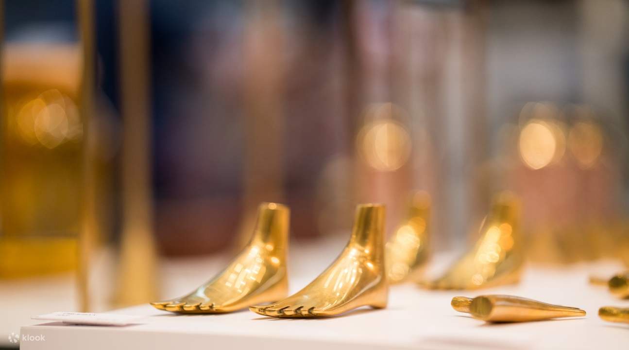 Purchase Award Winning Design Items for Less with This Red Dot Design ...