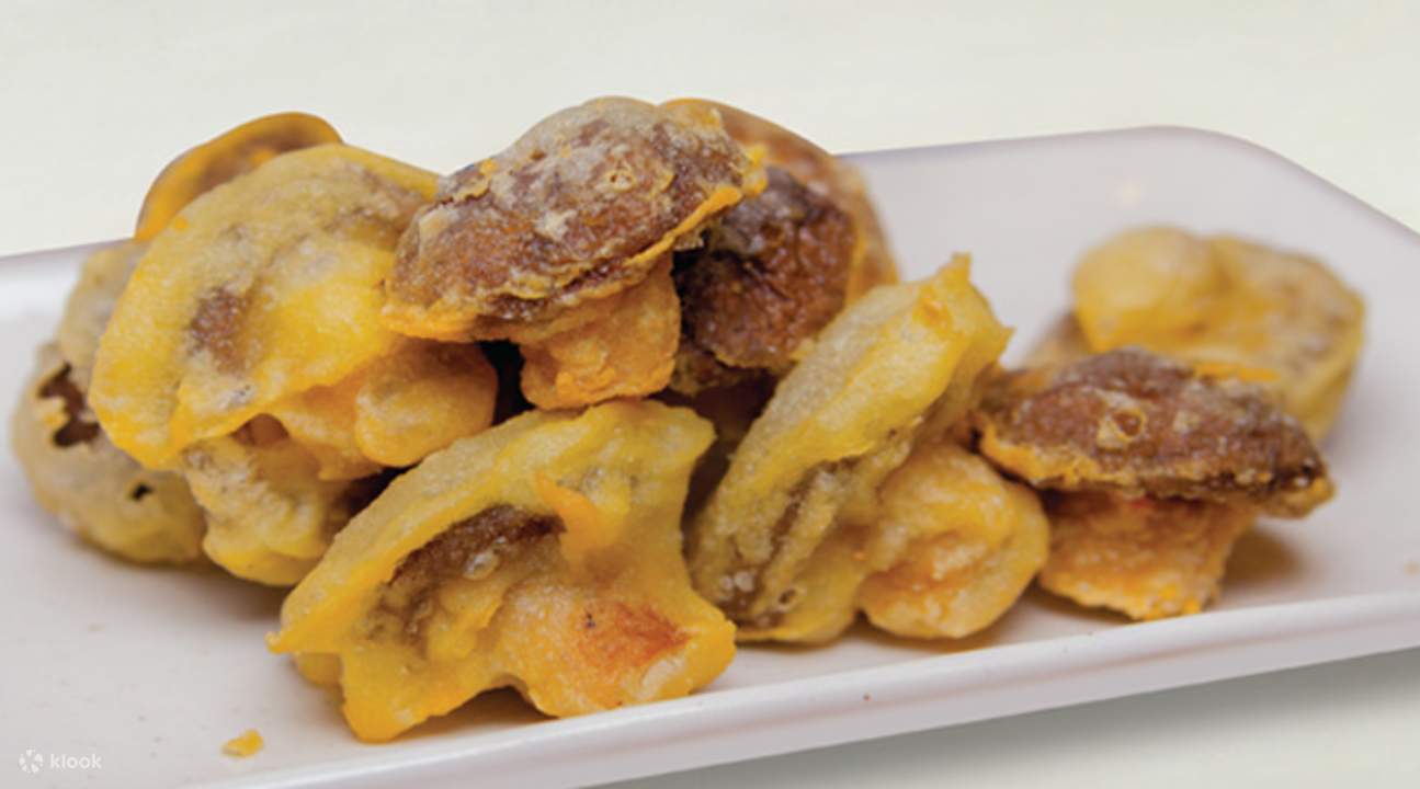 Hot Star Large Fried Chicken at Shilin Night Market Singapore - Klook ...