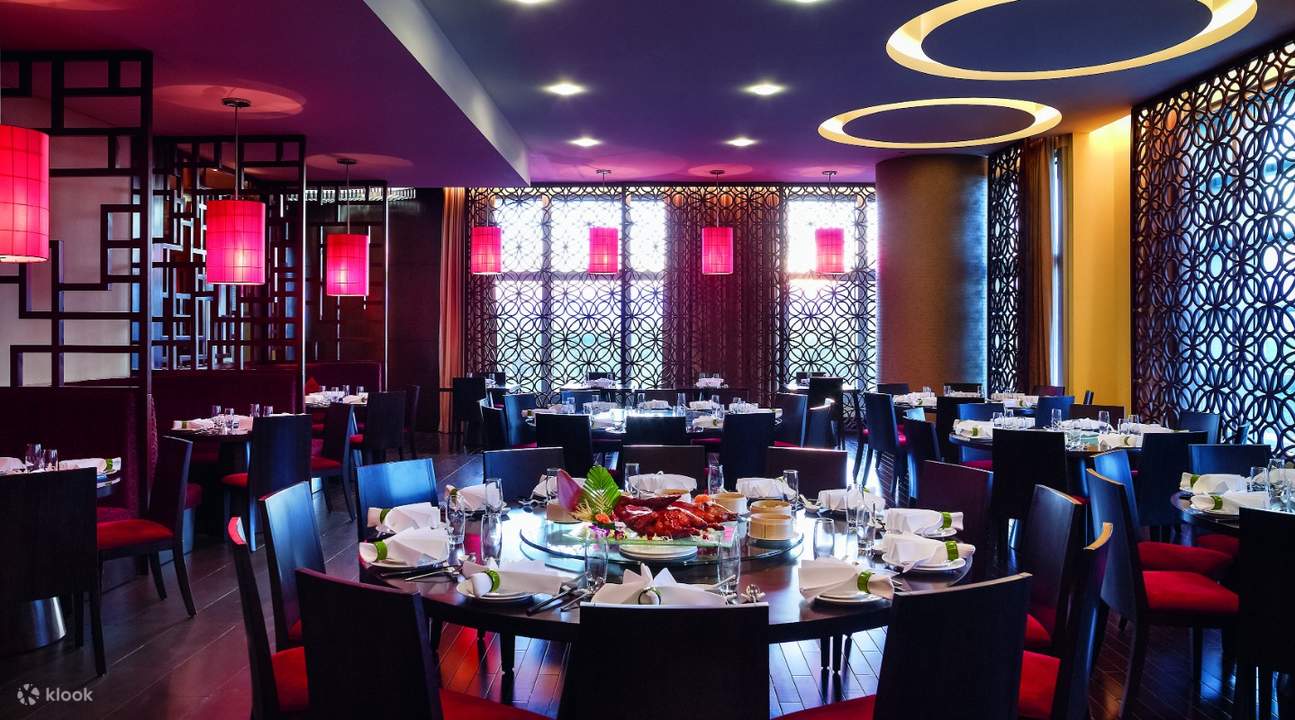 Sunday Chinese Buffet at The Golden Dragon at Grand Mercure Danang - Klook