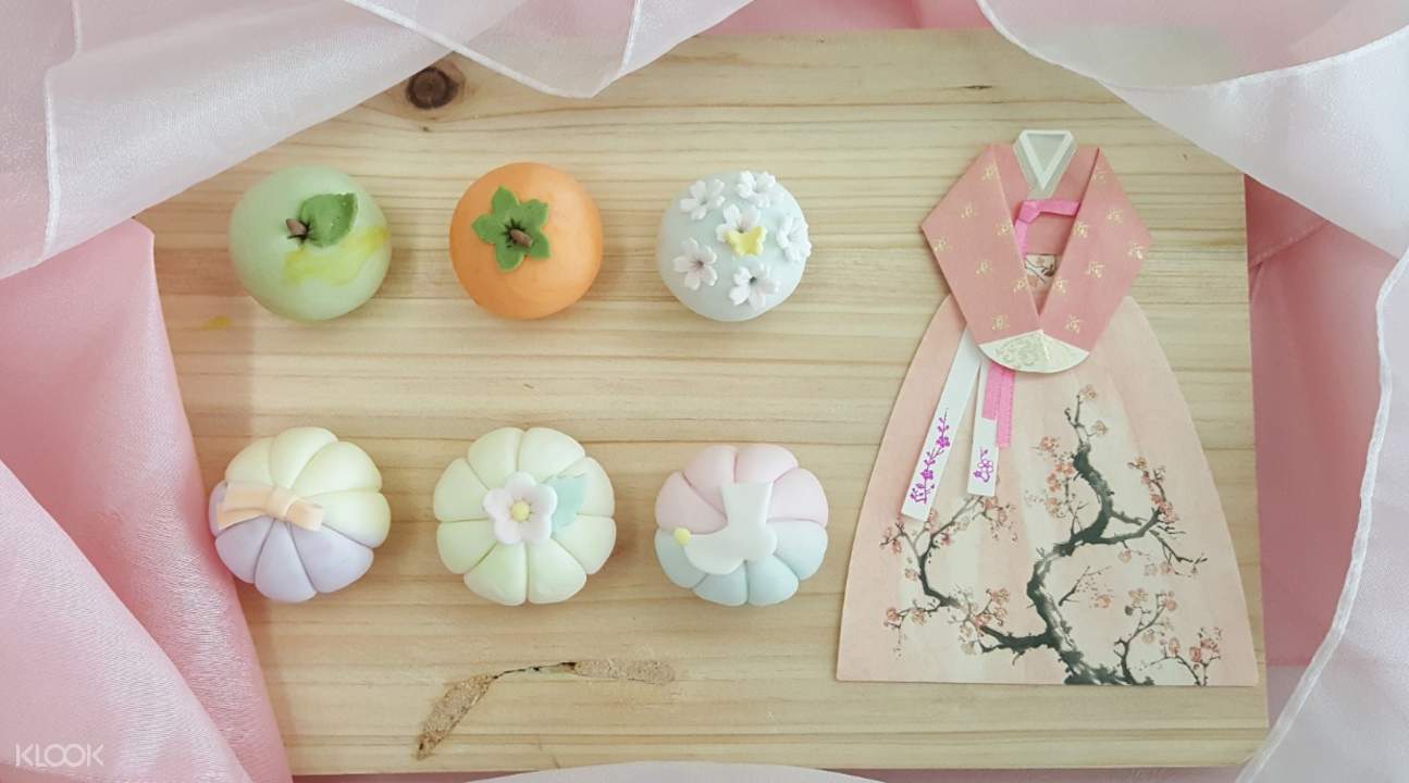 Korean Traditional Dessert Rice Cake Making Class - Klook Canada