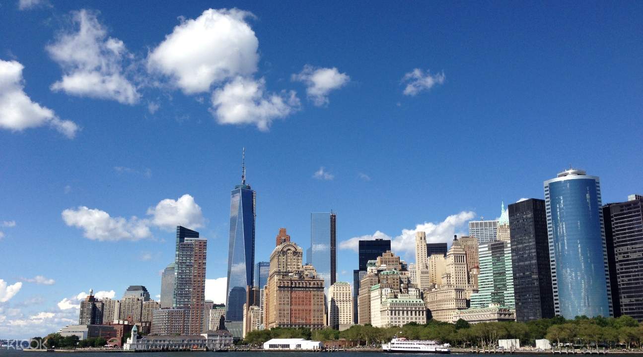 Shared Airport Express Bus Transfer between John F. Kennedy ...