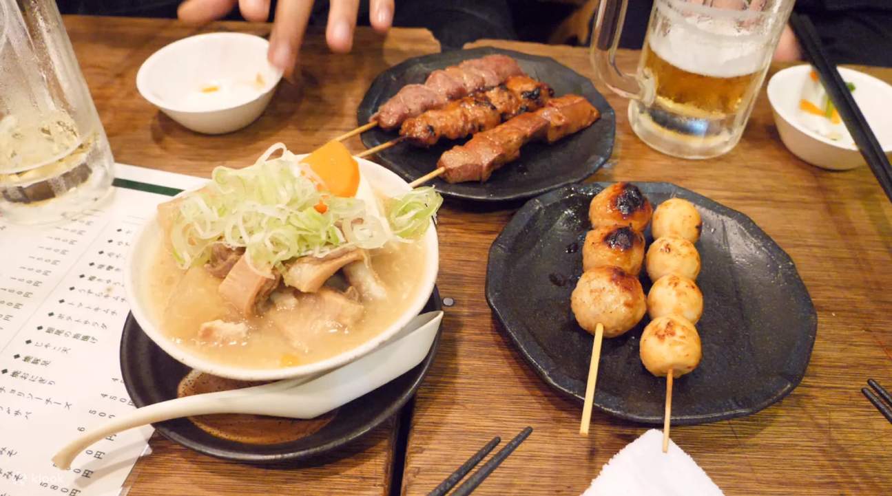 Tour notturno dei bar di Tokyo a Shinjuku - Klook Stati Uniti