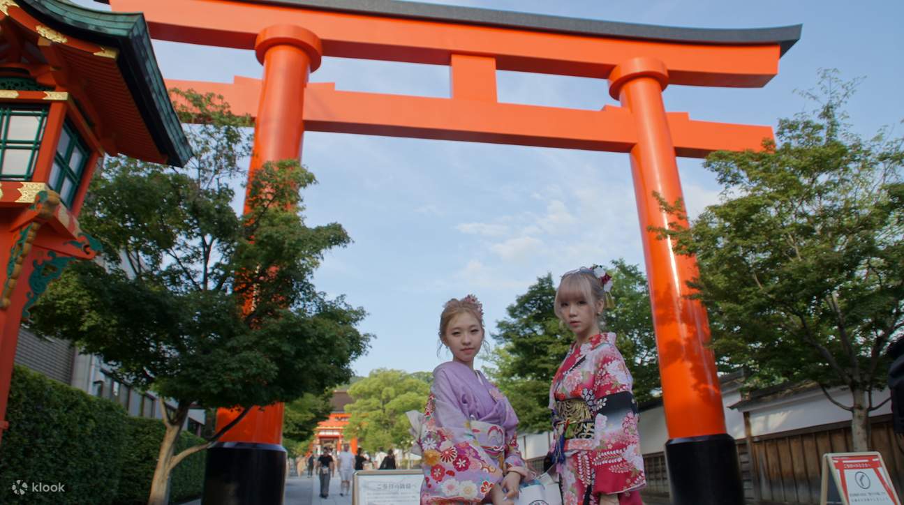Kyoto: Fushimi Inari Taisha Shrine Walking Tour - Klook Canada