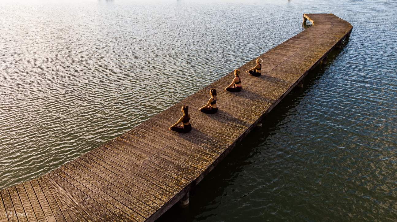 Yoga Lesson on the shore of the Etruscan Lake with Picnic in Tuscany ...