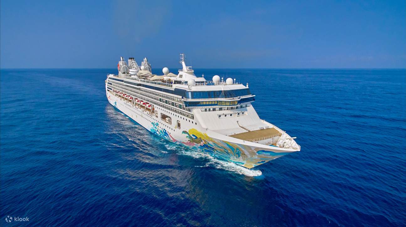 Resorts World One Hong Kong Taiwan by Resorts World Cruises - Klook ...