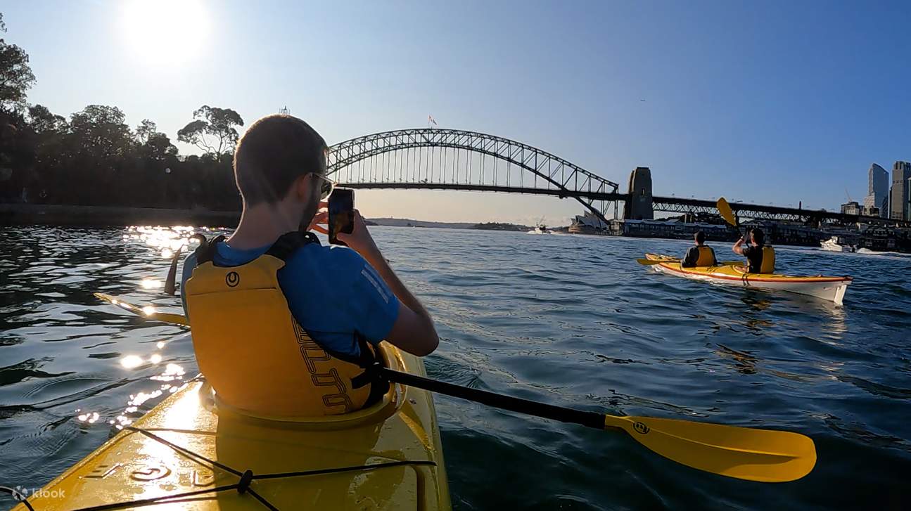 Sydney Harbour Guided Kayak Sunrise Tour - Klook Australia