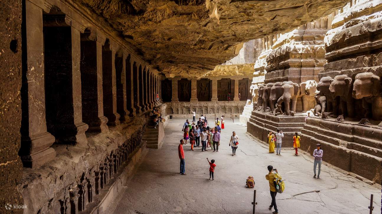 Tur Sehari ke Gua Ajanta & Ellora dari Mumbai. - Klook Indonesia
