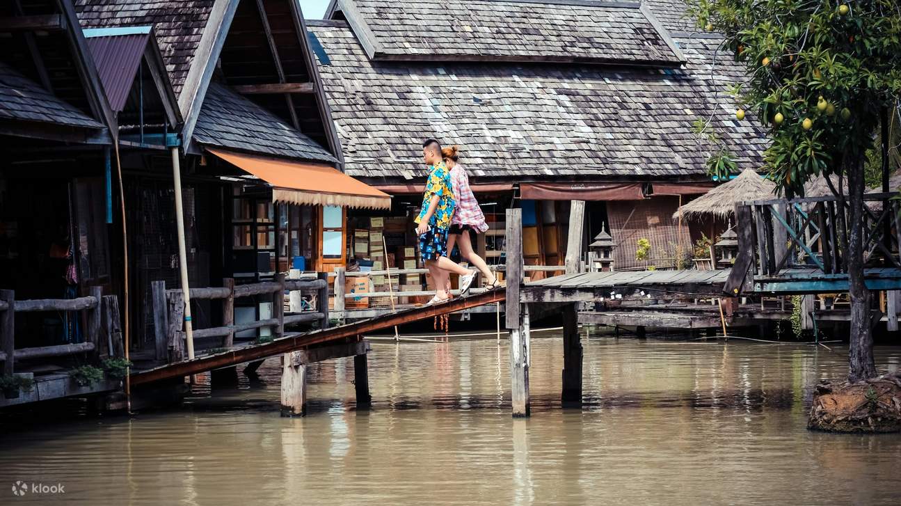 Pattaya Landmark Tour with Floating Market and Sanctuary of Truth ...