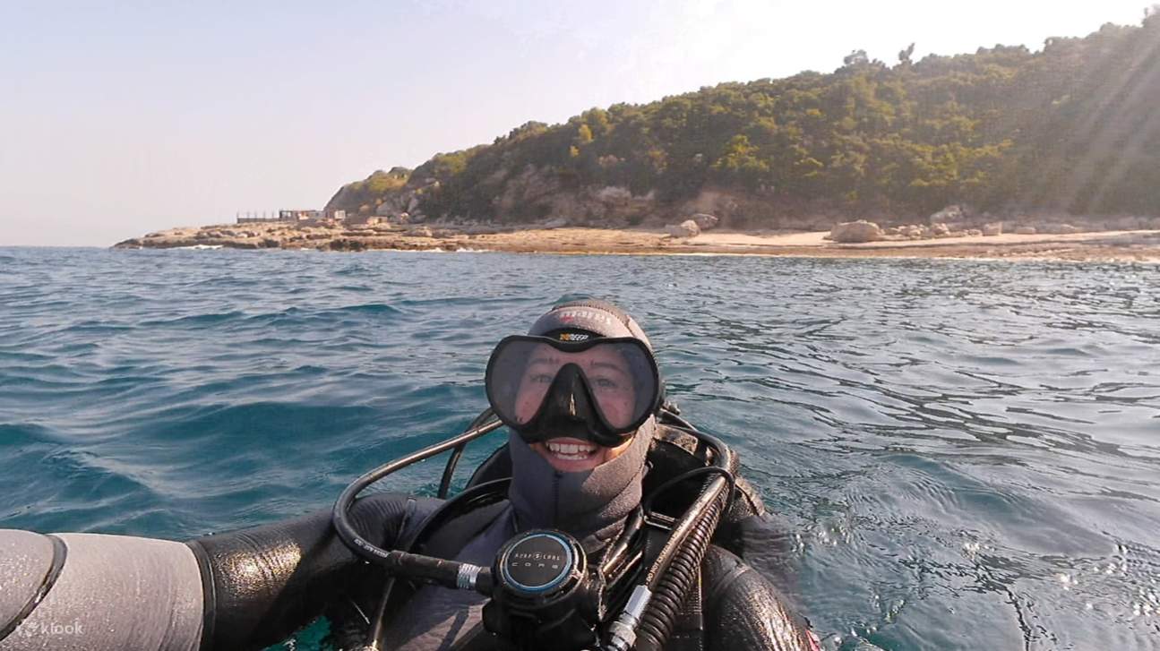 SSI Try Scuba Diving in Torre Annunziata with Sirene Boat Diving - Klook