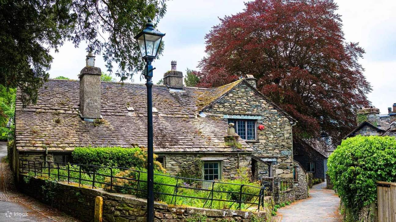 Quality Small Group English Lake District Full-Day Tour (Round Trip ...