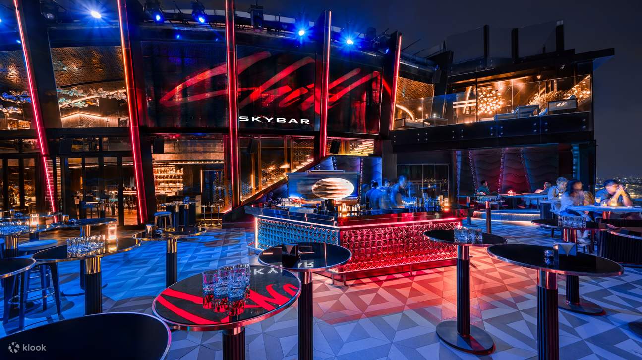 ChillSky Bar: Rooftop Dining, Drinks & Dance - All-in-One in Saigon ...