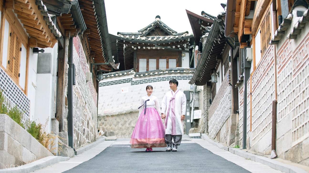 Hanbok Photoshoot by Hanboknam, South Korea - Klook