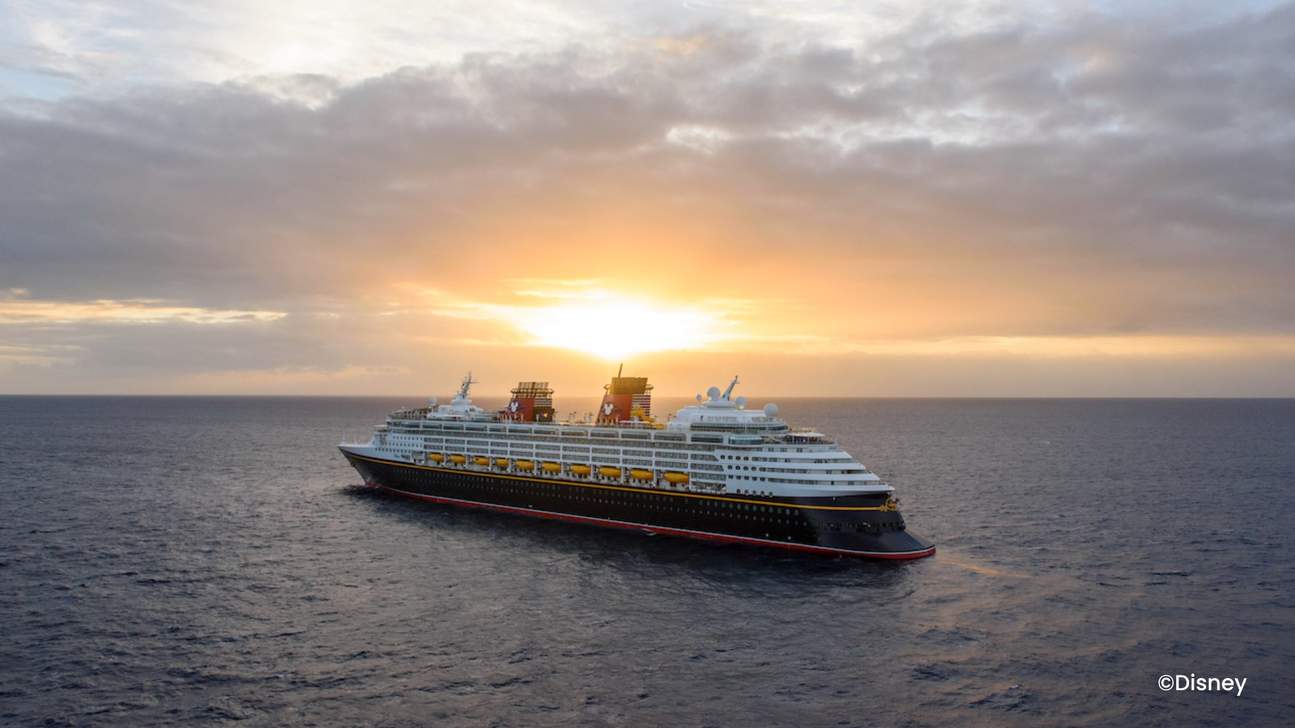 Disney Wonder at Sea - Crociera Disney in barca a vela dall'Australia ...