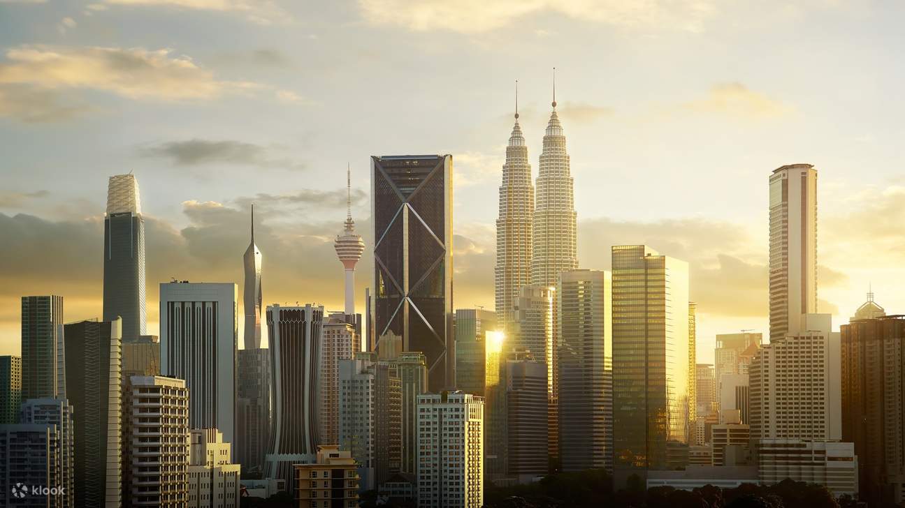 Singapore - Kuala Lumpur & Sunway Lagoon Bus by Leo City - Klook United ...