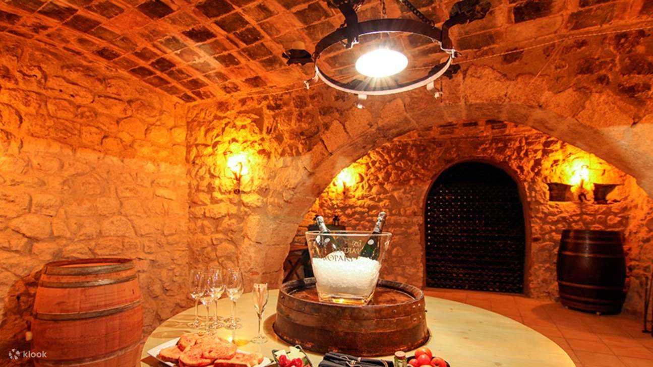 Penedes and Cava winery tour from Barcelona - Klook Estados Unidos