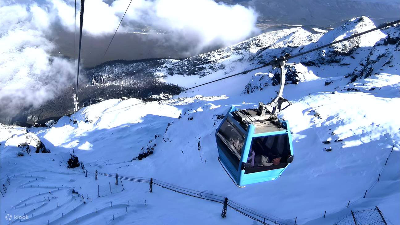 Lijiang Private Day Tour: Jade Dragon Snow Mountain, Glacier Park Grand Cableway, "Impression ...
