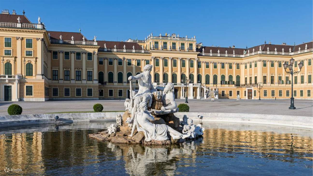 Schonbrunn Palace and gardens small group tour (Chinese/Korean) - Klook ...