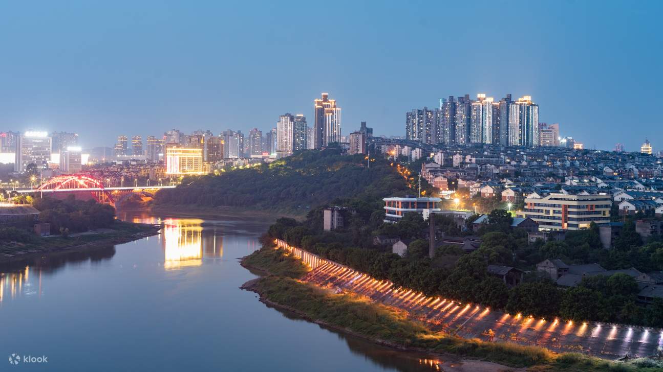 Private transfer from Chongqing to Luzhou - Klook Hong Kong