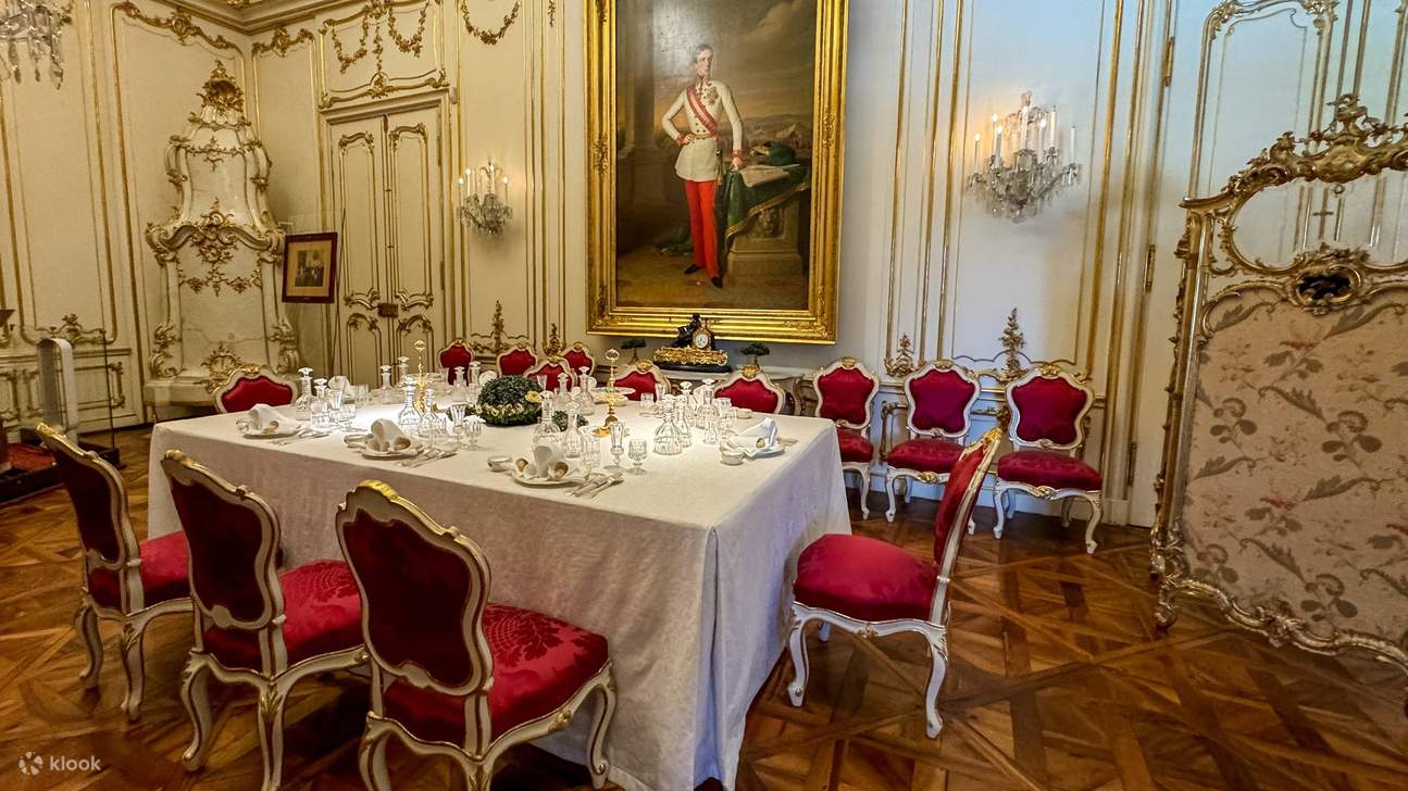 Schonbrunn Palace and gardens tour in Vienna - Klook India