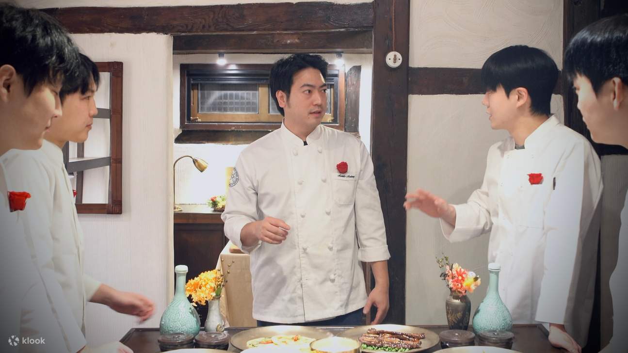 Royal Seoul Cooking Class Experience in a Hanok: Korean Traditional ...