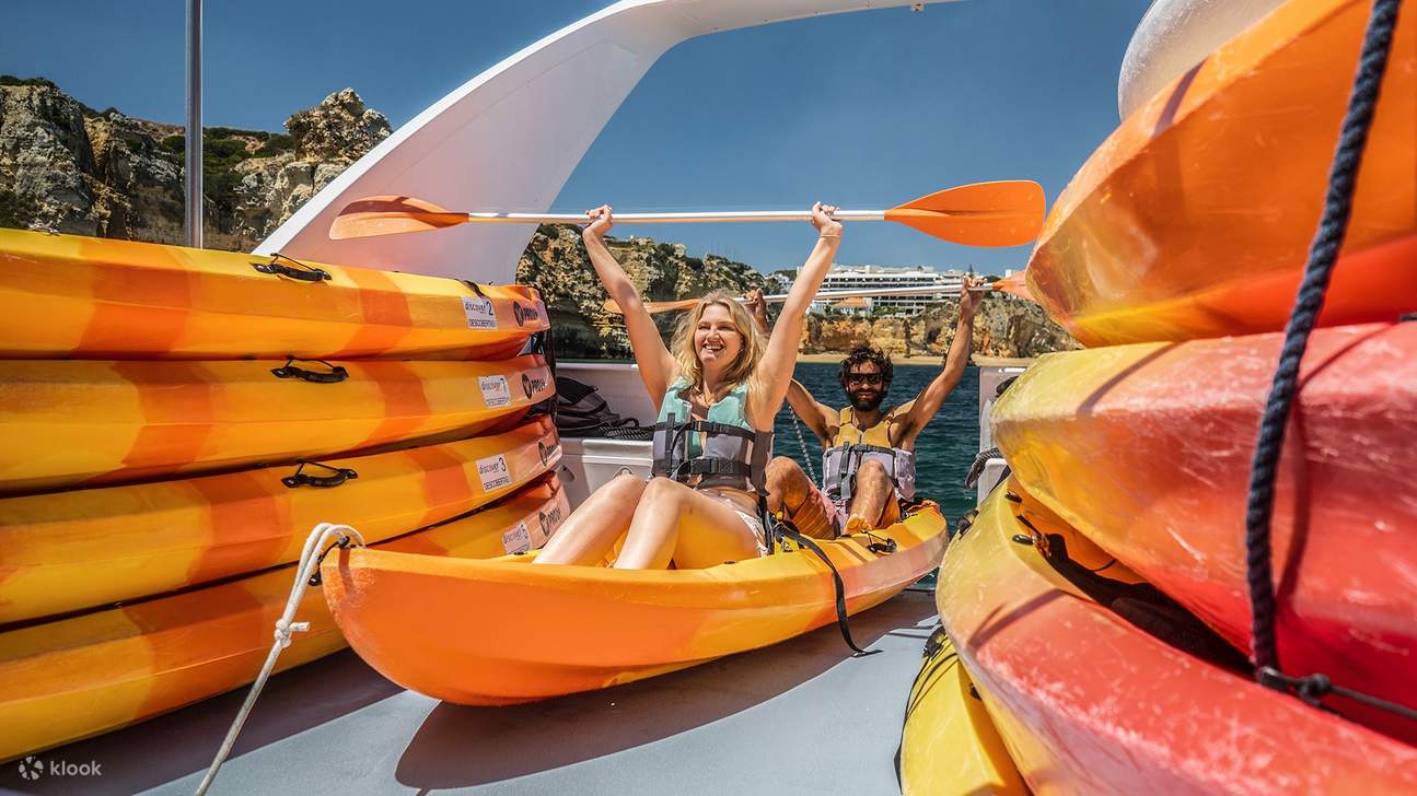 Kayak and sea cave tour from Lagos - Klook