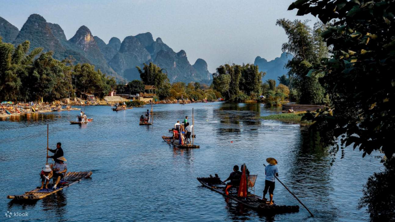 Guilin Yangshuo Li River Bamboo Raft, Yulong River Bamboo Raft, Ruyi Peak, Xianggong Mountain ...