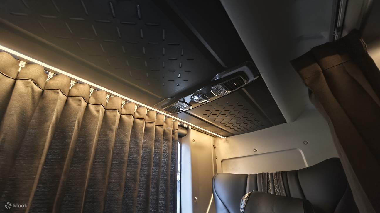 Bus couchette Jakarta - Yogyakarta par Semeru Trans - Klook États-Unis